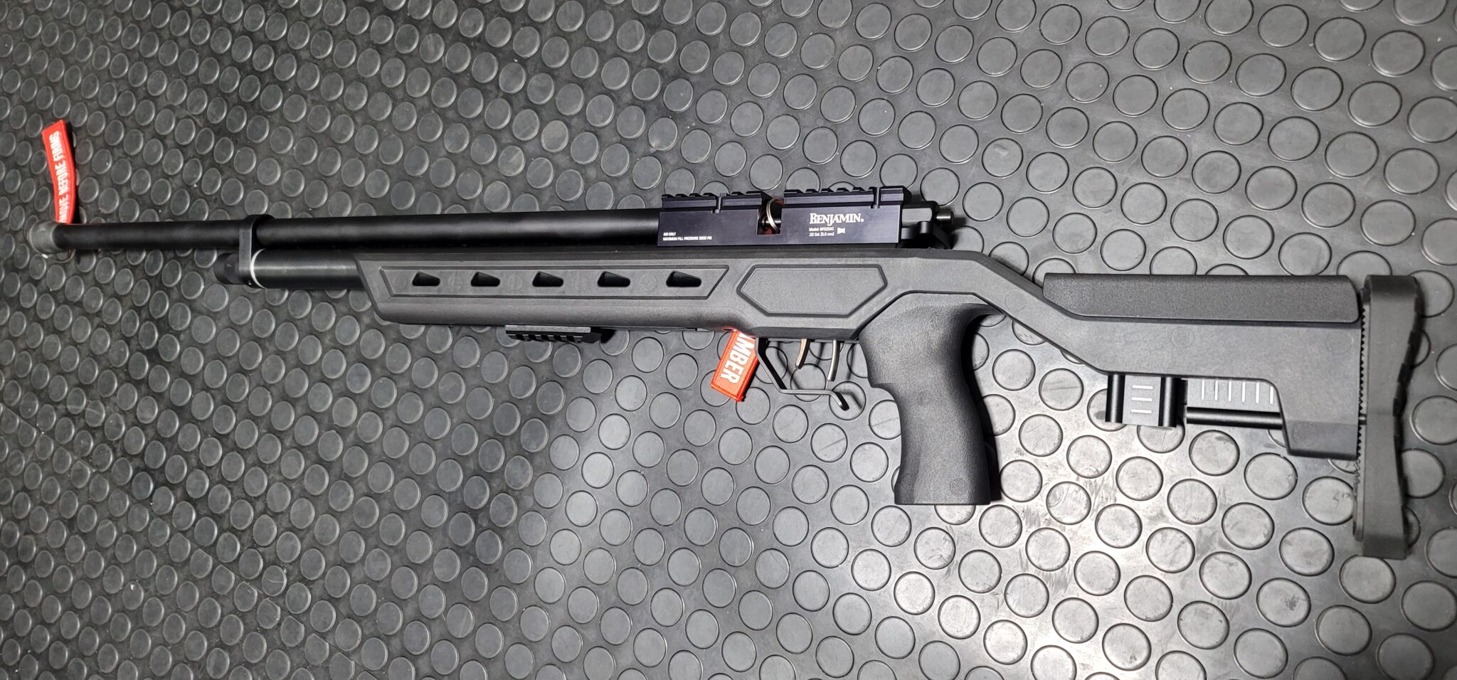 BENJAMIN ARMADA SEMI-AUTOMATIC BP22SAC - TOMO FIREARMS